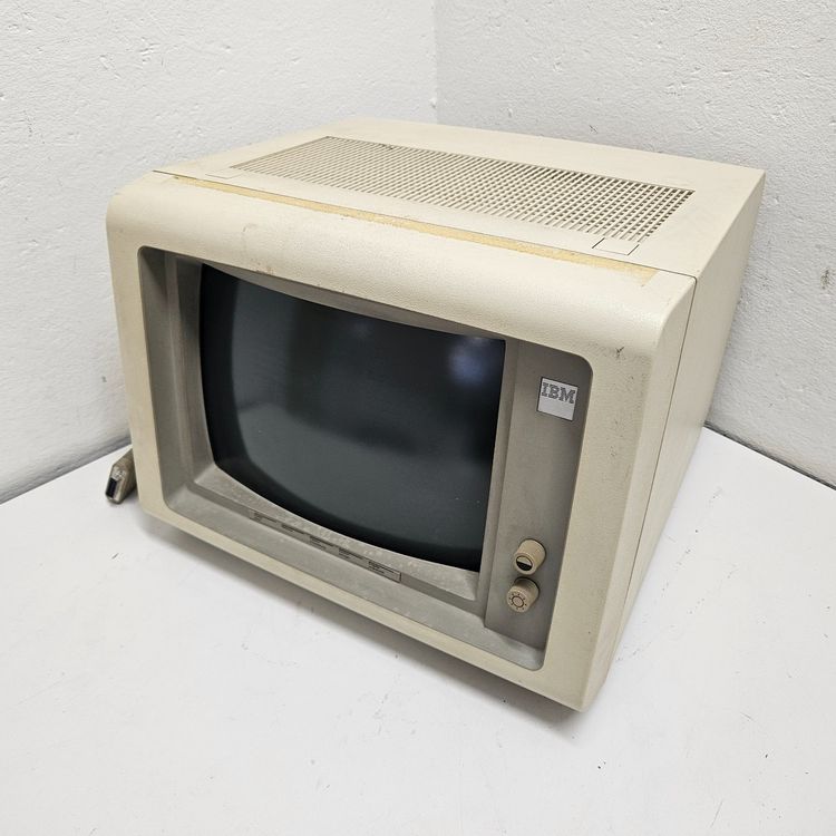 IBM 2797-12D Terminal von 1985 - in unbekanntem Zustand! (Gebraucht) in ...