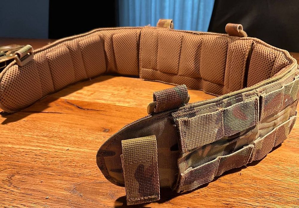 TYR TACTICAL Gunfighter Brokos Belt Low Profile Carrier (Gebraucht) in ...