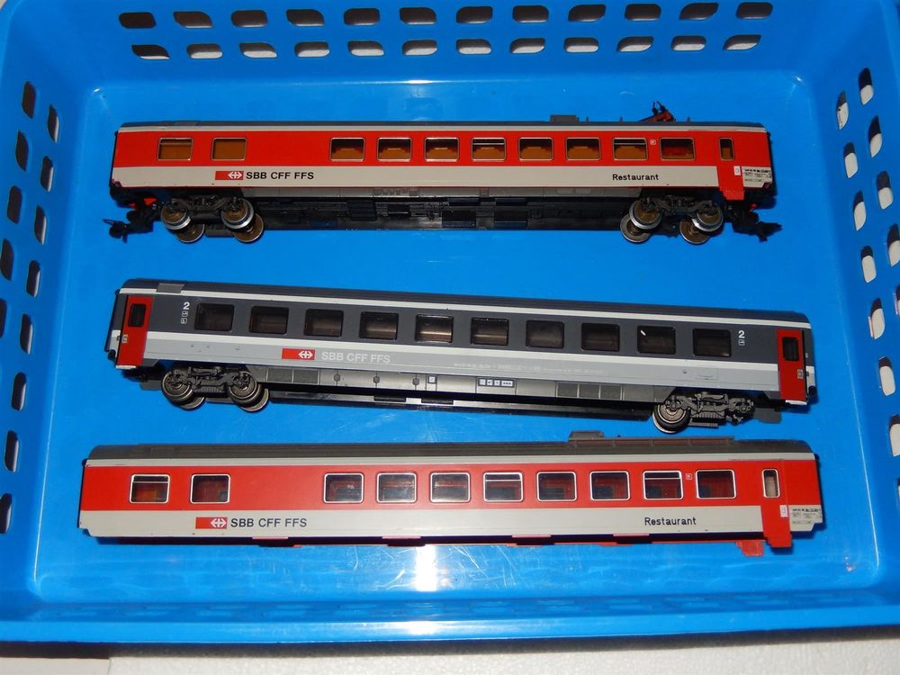 Y142 Märklin H0. 3x SBB Personenwagen (Defekt) in Schellenberg für CHF ...