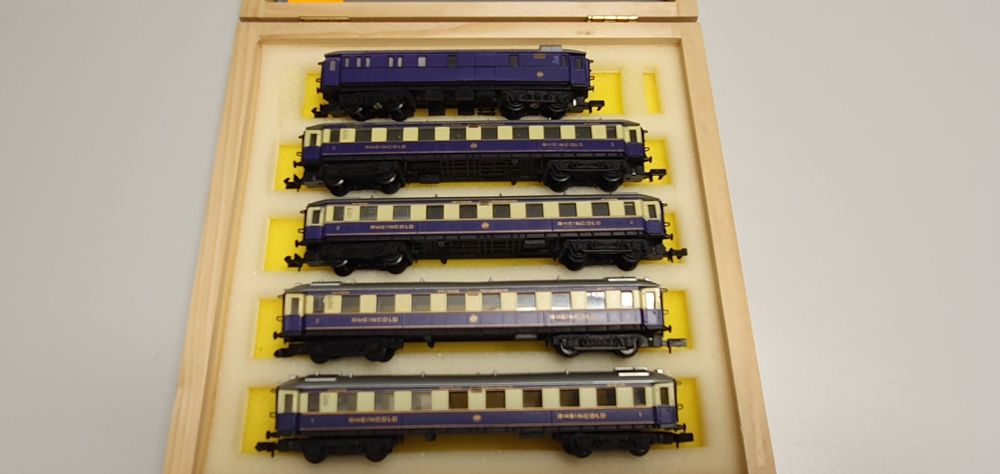 Arnold DRG RHEINGOLD Wagenset in Holzbox | Kaufen auf Ricardo