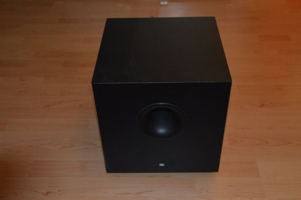 JBL Subwoofer SCS 75 4 Ohm 50/80W (Gebraucht) in Grüningen für CHF 1 ...