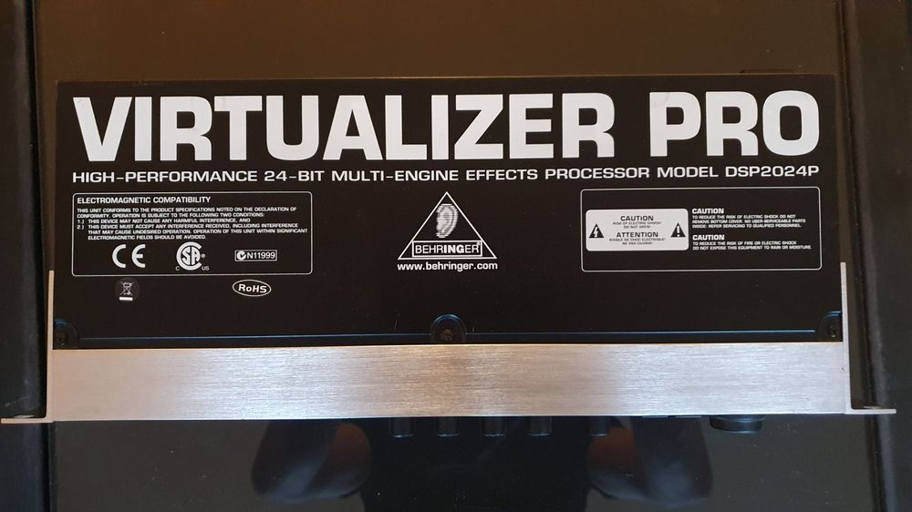 BEHRINGER VIRTUALIZER PRO DSP2024P (Gebraucht) in Lausanne für CHF 30 – mit Lieferung auf ...