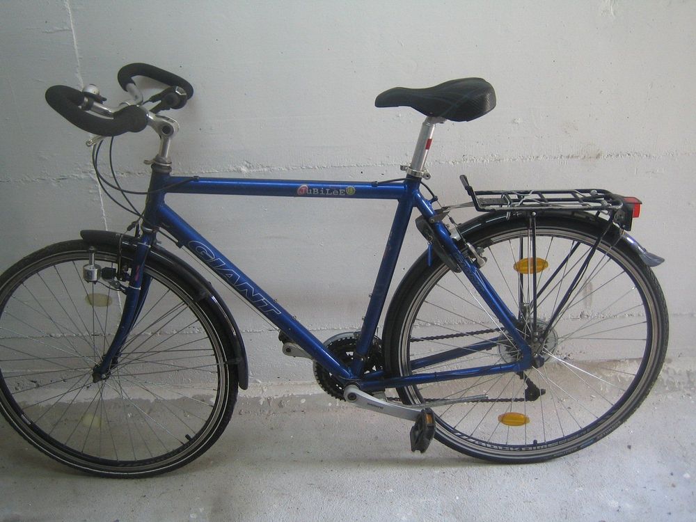 Ein Touren/Citybike mit 21 Gang (3x7) in sehr gutem Zustand. (Gebraucht) in Gähwil für CHF 100 ...