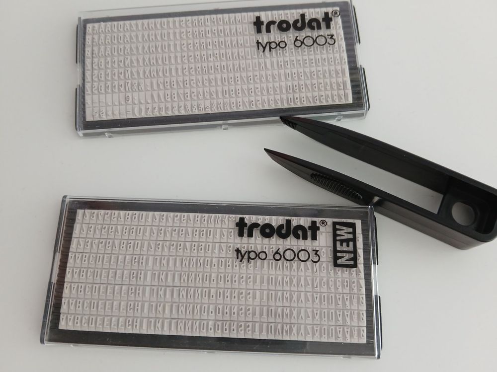 2x Buchstaben-Set Typo 6003, 3mm (für Trodat Stempel 4912) (Neu (gemäss ...