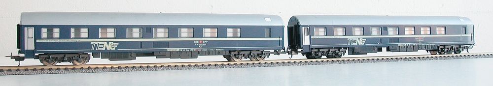 Lima 2 Schlafwagen WLAm der SBB Spur H0 (Gebraucht) in Oberwil BL für CHF 8 – mit Lieferung auf ...