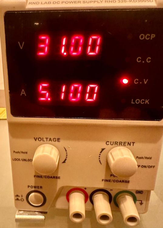 Labornetzgerät Einstellbar 30V 5A 150W CEE 7/7 Stecker, RND (Gebraucht) in Fahrweid für CHF 60 ...