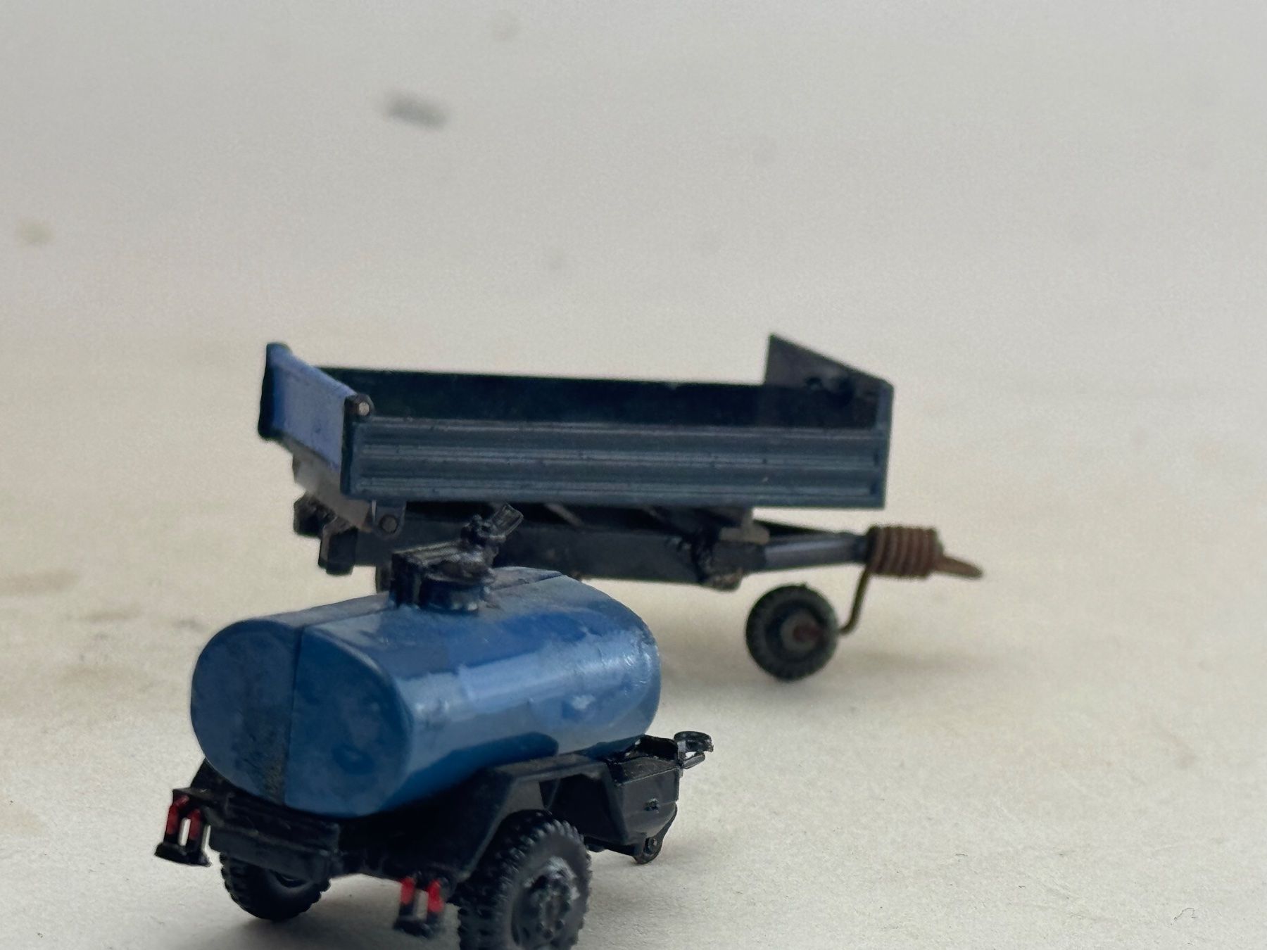 GB2- Roco Umbau zwei Anhänger (Gebraucht) in Elm für CHF 3 – mit ...