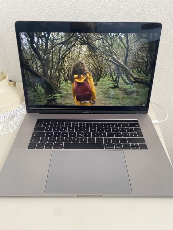 MacBook 2017 15” | Kaufen auf Ricardo