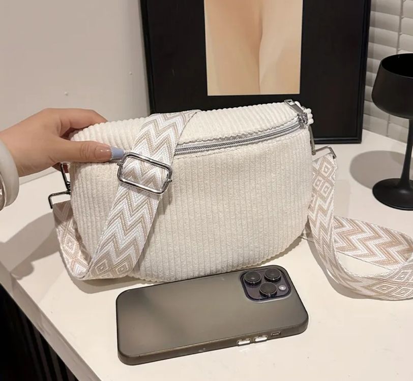 ⚜️ Exklusive Crossbody Bag, Manchester Cord, creme – NEU! (Neu und ...