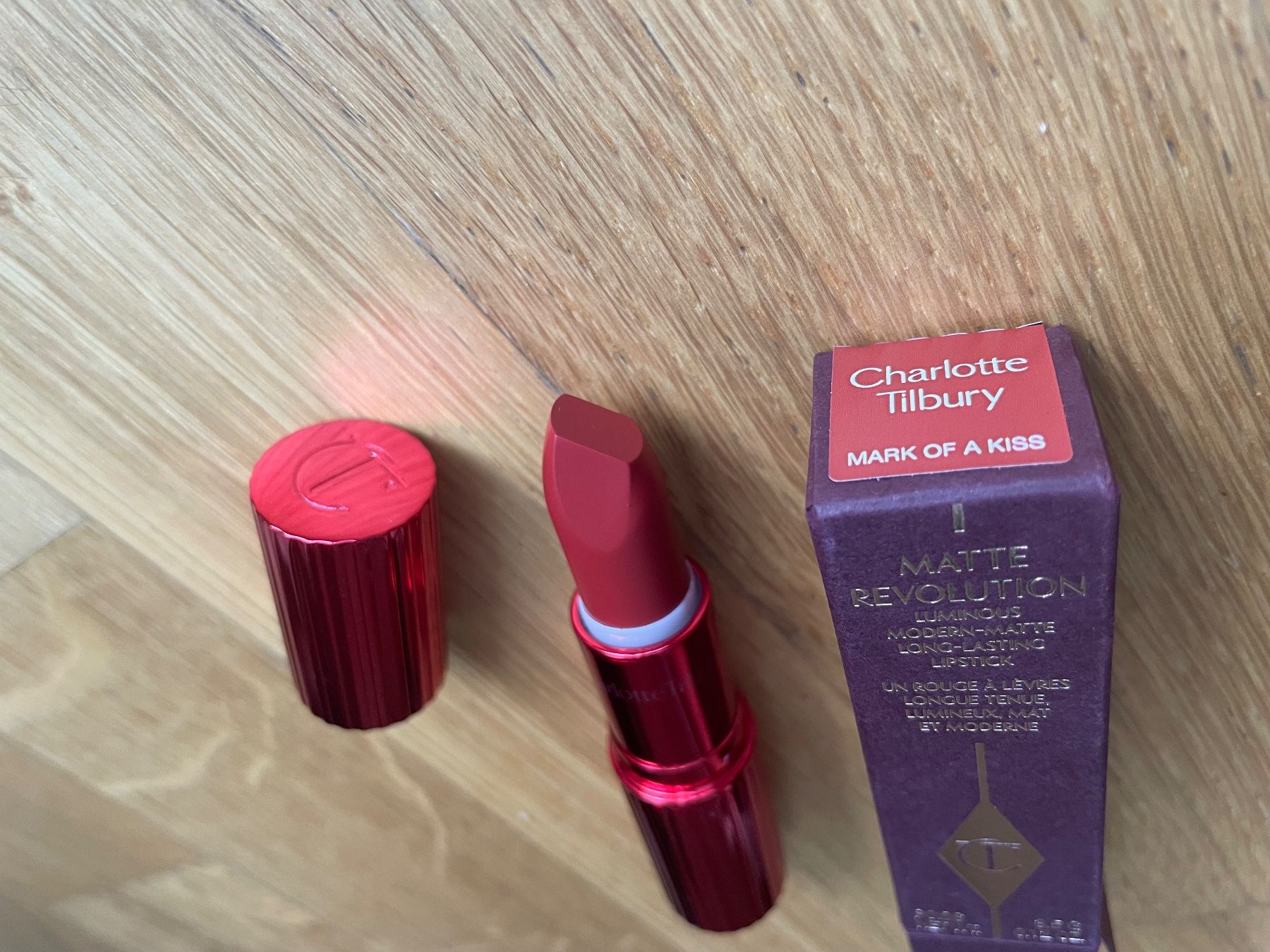 Charlotte Tilbury Matte Revolution Lipstick NEW (Neu und ...