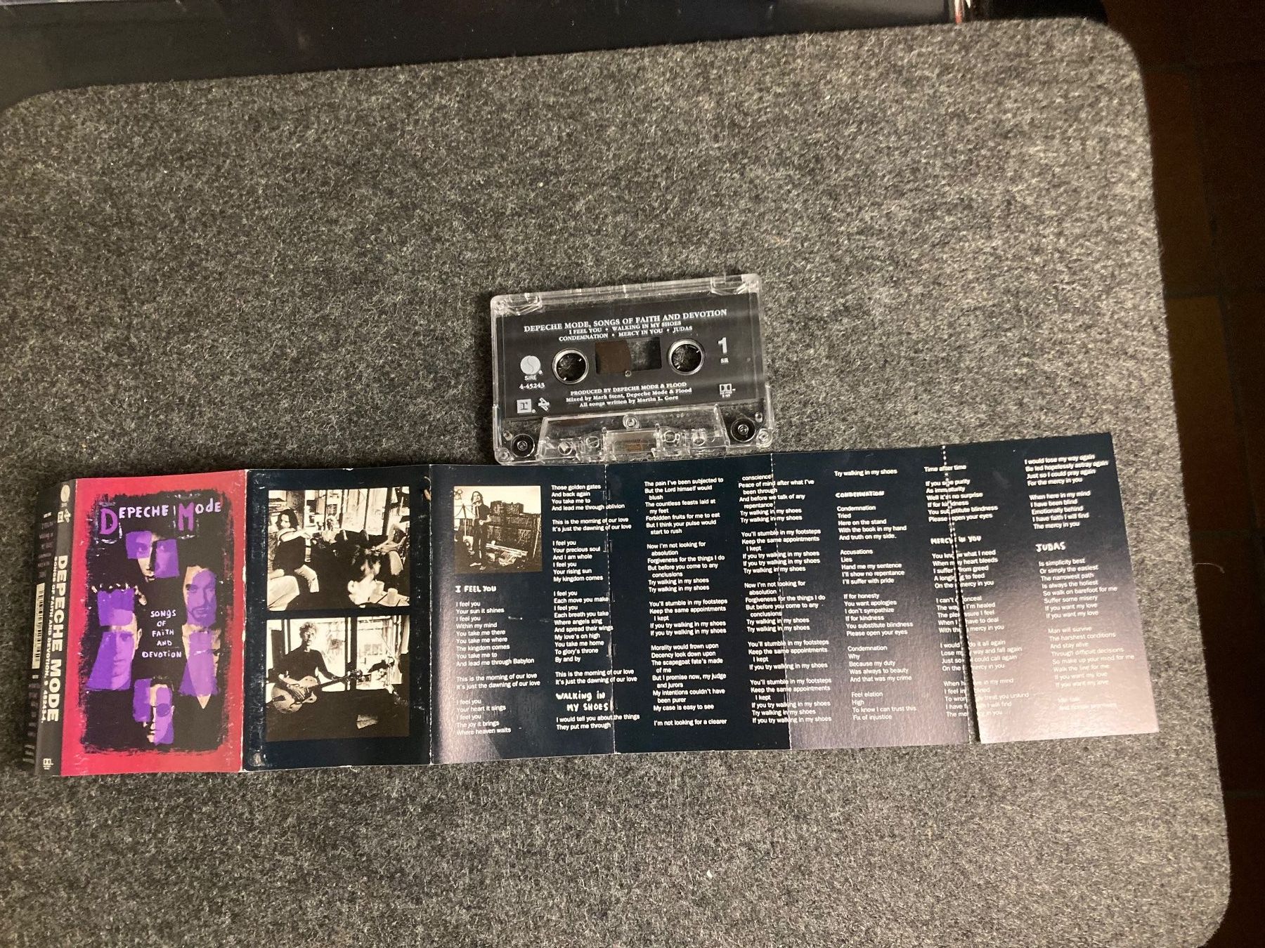 Depeche Mode - Songs Of Faith And Devotion (MC) (D'occasion) à Fribourg ...