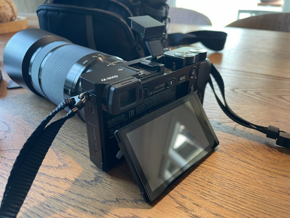 Sony Alpha 6000 inkl. 2 Zoomobjektiven, 2 SD Karten & Tasche | Kaufen ...