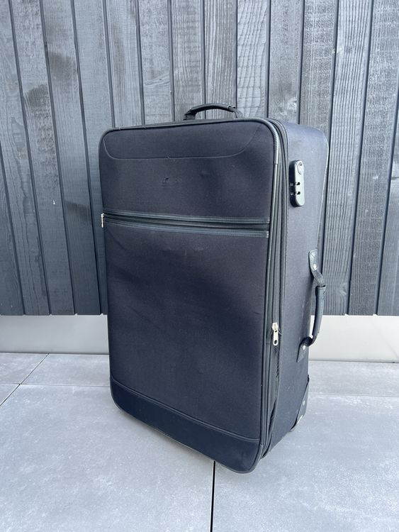 Suitcase travel (Gebraucht) in Altendorf für CHF 30 – nur Abholung auf Ricardo kaufen