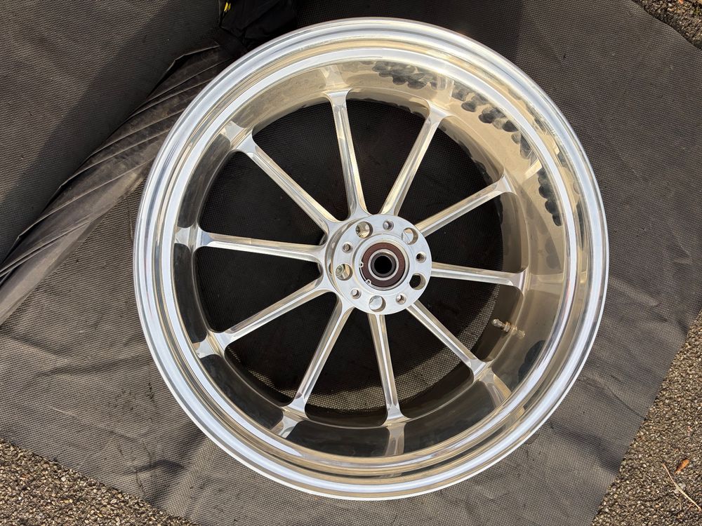 Harley Felge Performance Machine PM Neu Breitreifen Softail (Gebraucht ...