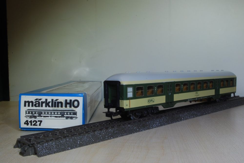 Märklin 4127 CFL Luxemburgischer Personenwagen 2. Klasse | Kaufen auf ...