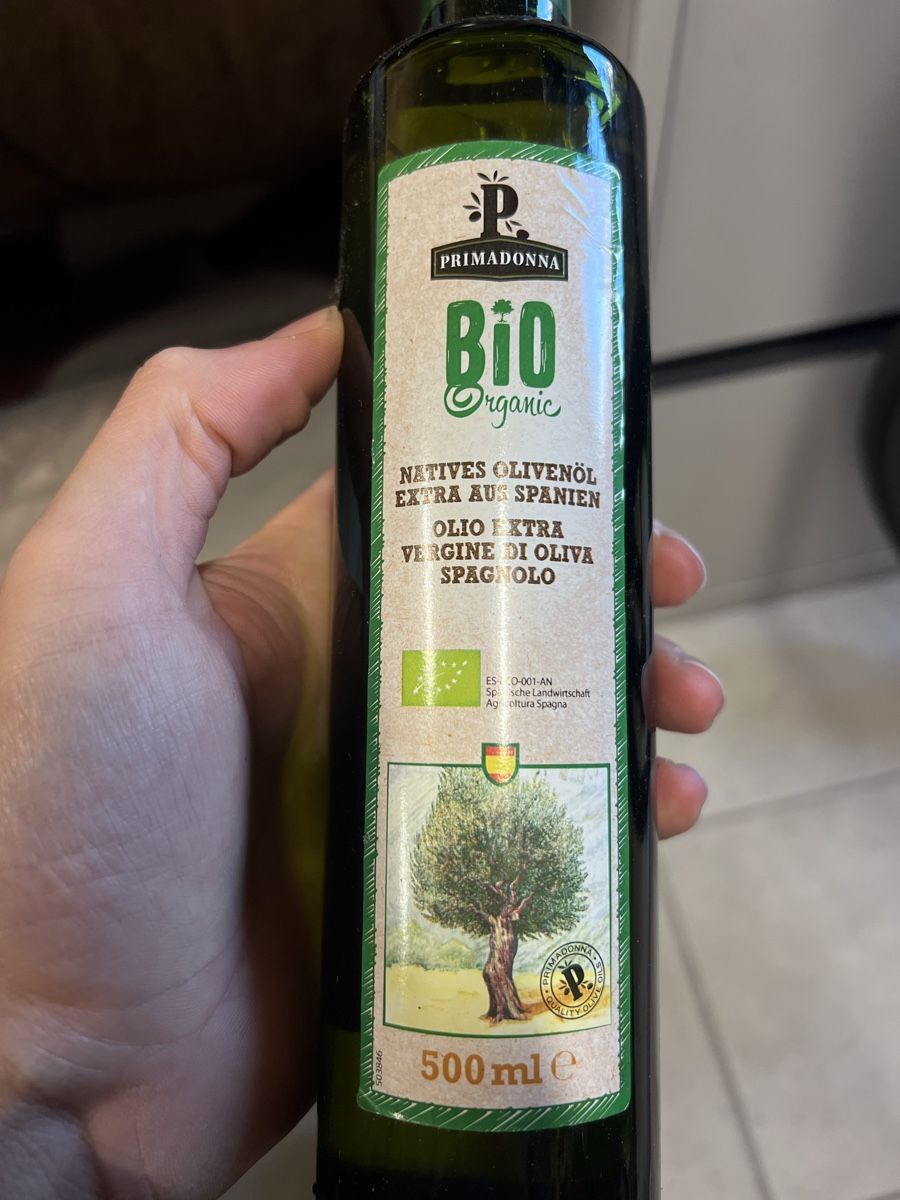 15 bottles of organic olive oil – expired (Defekt) in Riddes für CHF 1 ...