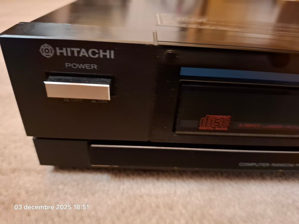 Hitachi DA-500 - CD player made in Japan (Gebraucht) in Yverdon-les-Bains für CHF 66 – mit ...