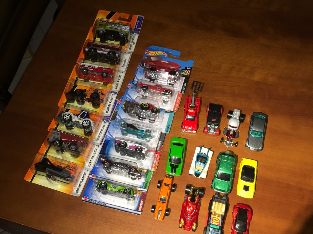 26 x Hot Wheels + Matchbox !! !! (Neu (gemäss Beschreibung)) in Wohlen ...
