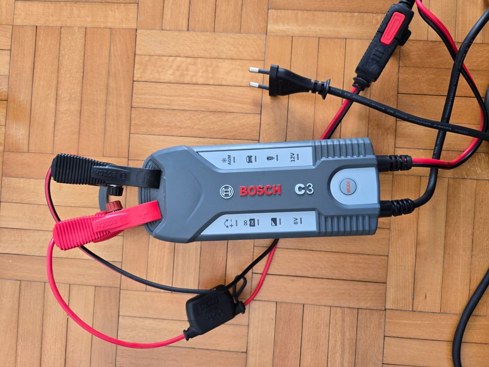 Autobatterie Ladegerät Bosch C3 | Kaufen auf Ricardo