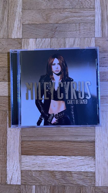 CD Miley Cyrus - Cant be tamed (Gebraucht) in Dübendorf für CHF 1 – mit ...