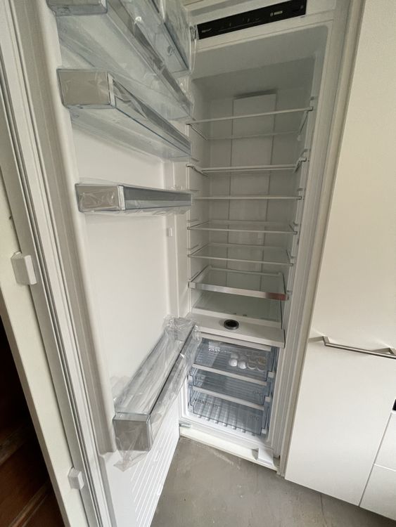 NEU - Nie gebrauchter Kühlschrank BOSCH KIF81PFE0 falsch b | Kaufen auf ...