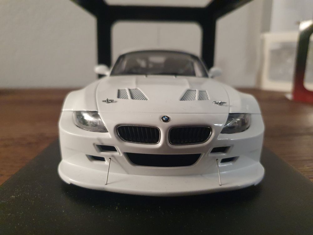 BMW Z4 E86 Race Car Plain Body 1/18 Auto Art (Neu und originalverpackt ...