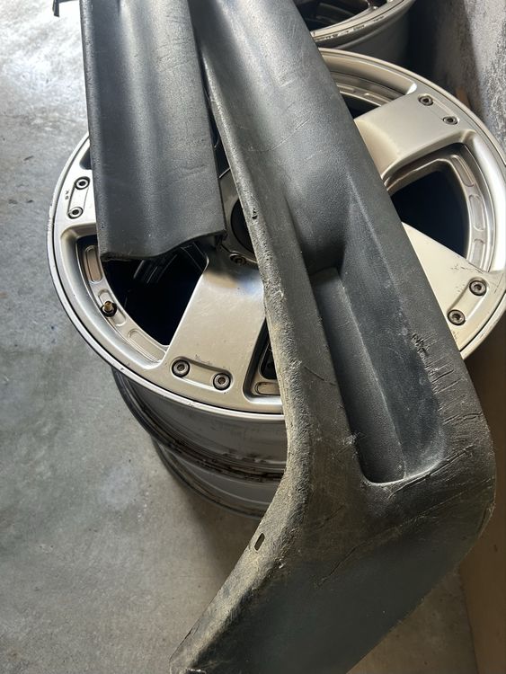 Spoiler VW Golf 2 (D'occasion) à Fribourg pour CHF 22 – avec livraison ...