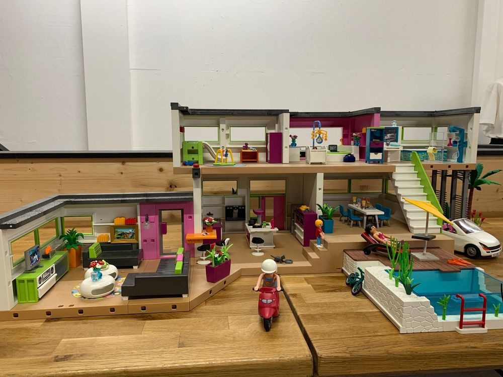 Playmobil Luxusvilla mit Erweiterung (Gebraucht) in Vilters für CHF 120 ...