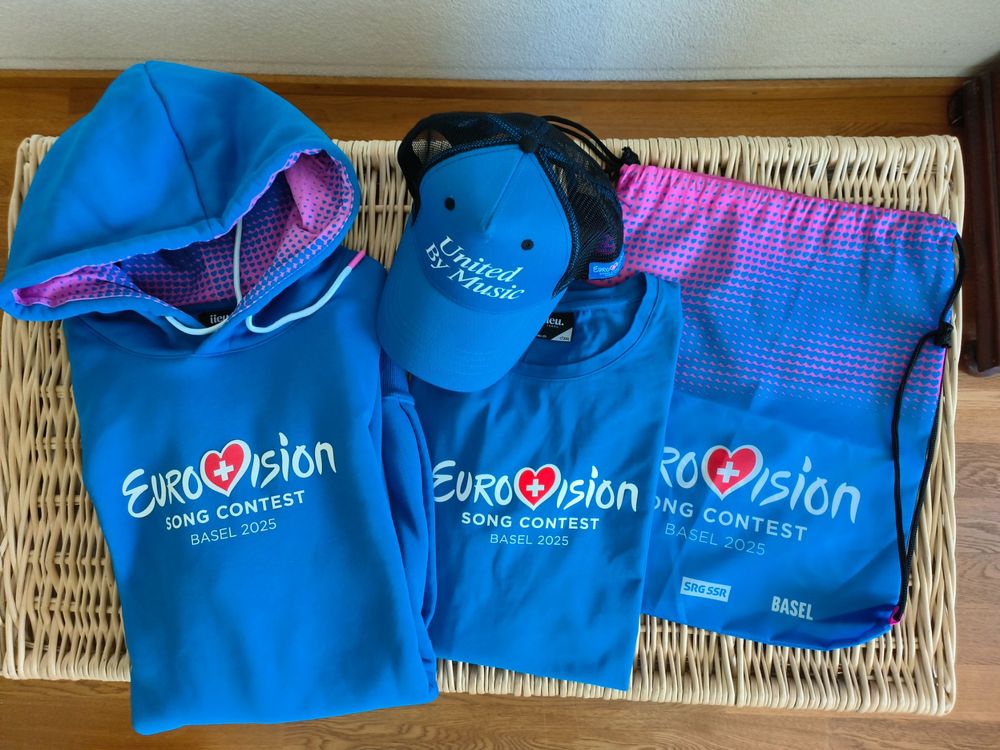 Original ESC 2025 Basel Volunteer-Set (Gebraucht) in Biel-Benken BL für ...