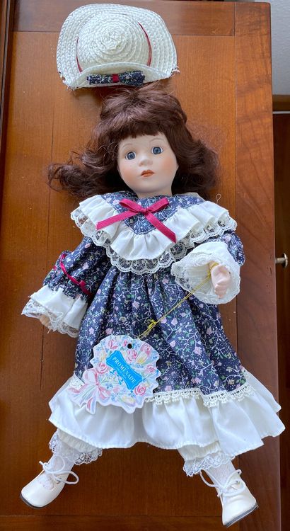 2 Porzellanpuppen u.a The Promenade Collection (Gebraucht) in THERWIL ...