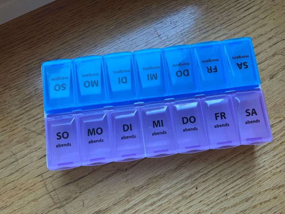 Tablettenbox Wochenbox Pillendose Medikamentenbox Dosett (Neu (gemäss ...