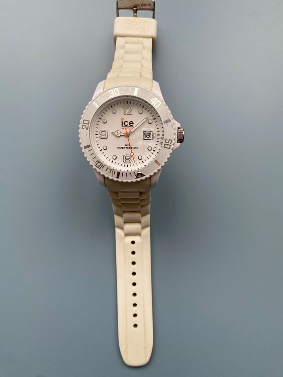 Icewatch- Armbanduhr (Gebraucht) in Solothurn für CHF 5 – mit Lieferung auf Ricardo kaufen