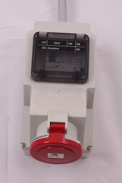CEE32-Steckdose mit FI (Gebraucht) in für CHF 65 – mit Lieferung auf ...