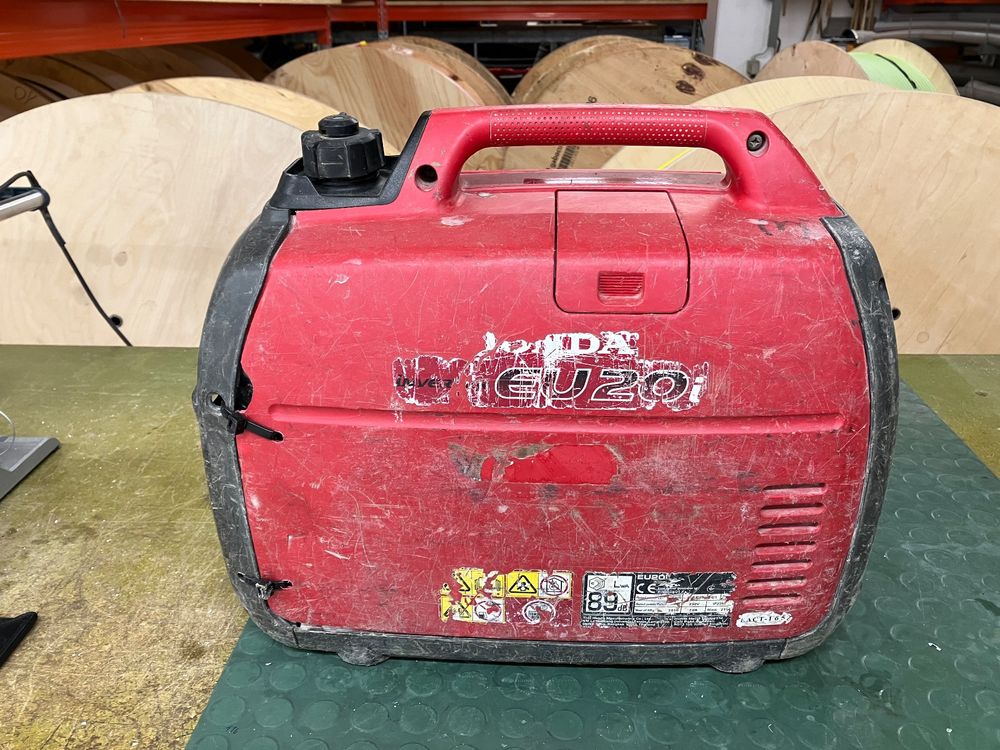 zu verkaufen Notstrom- Aggregat Honda EU 22i | Kaufen auf Ricardo