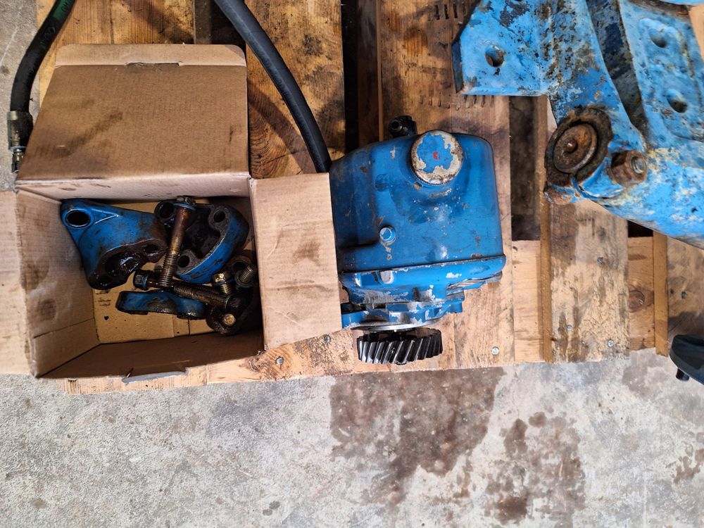 Hydraulische Lenkung zu Ford Traktor (Gebraucht) in für CHF 1500 – nur ...