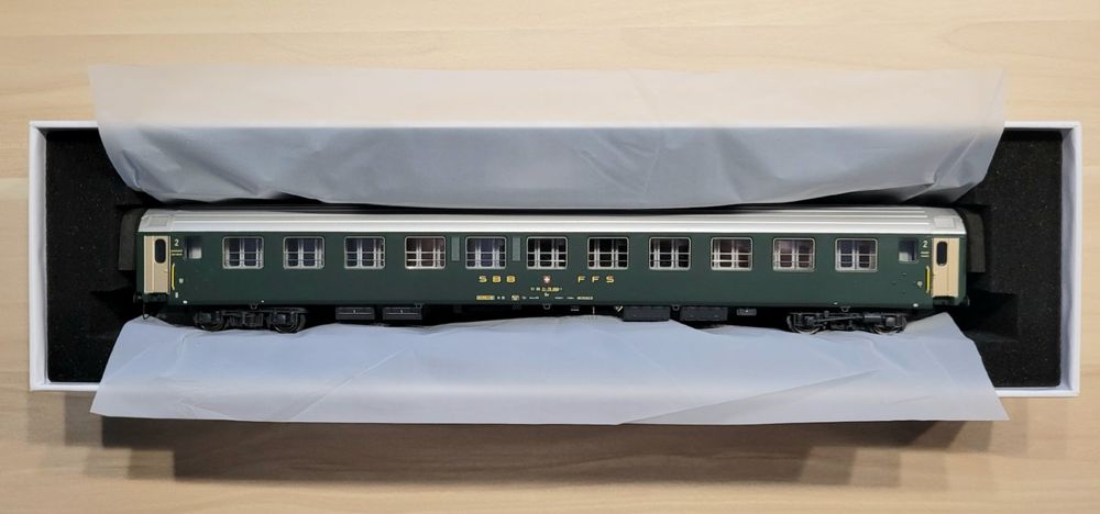 LS Models 9729 SBB CFF FFS UIC-X RIC Personenwagen Bm H0 DC (Neu und ...