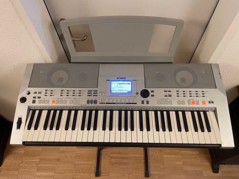 Yamaha Keyboard PSR-S500 mit Ständer 🎹🎶 Top Zustand! (Gebraucht) in ...