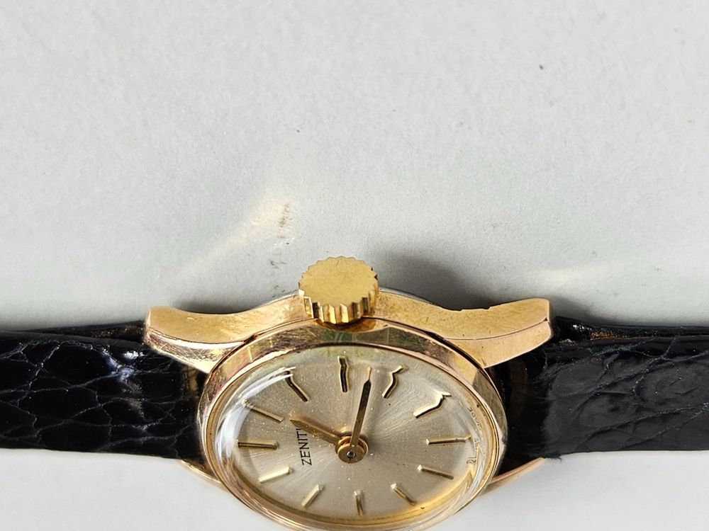 Zenith Damenuhr Handaufzug (676) | Kaufen auf Ricardo