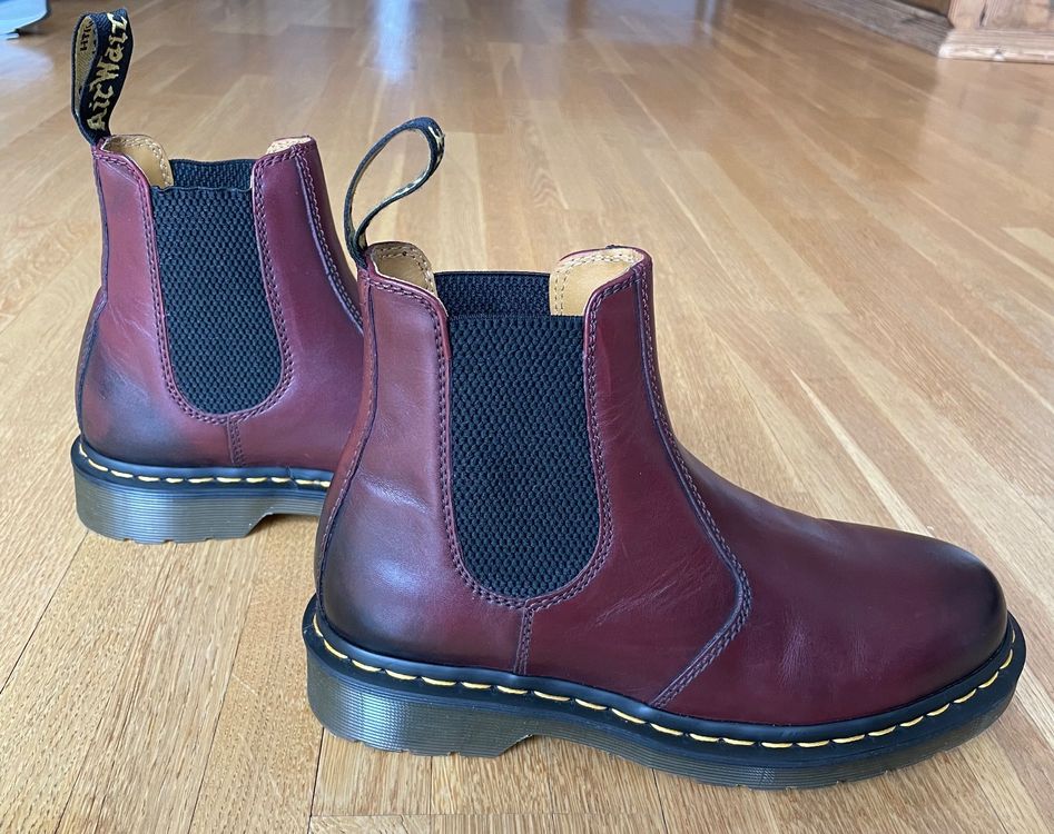 CHELSEA BOOTS 2976 YELLOW STITCH EN CUIR SMOOTH 39EU | Kaufen auf Ricardo