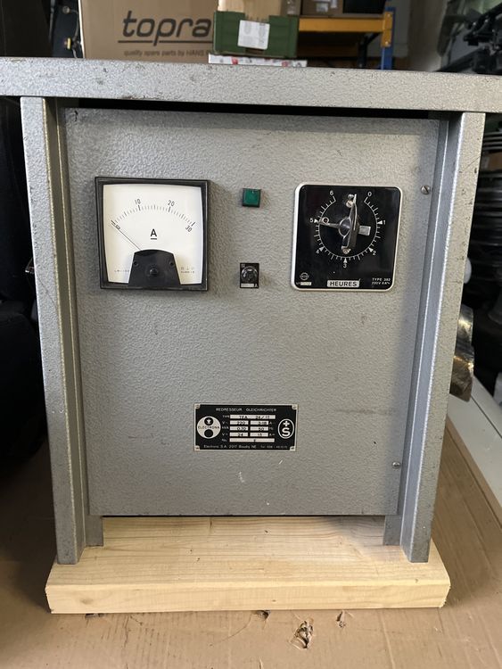 Batterie Ladegerät (Gebraucht) in schafisheim für CHF 50 – mit Lieferung auf Ricardo kaufen