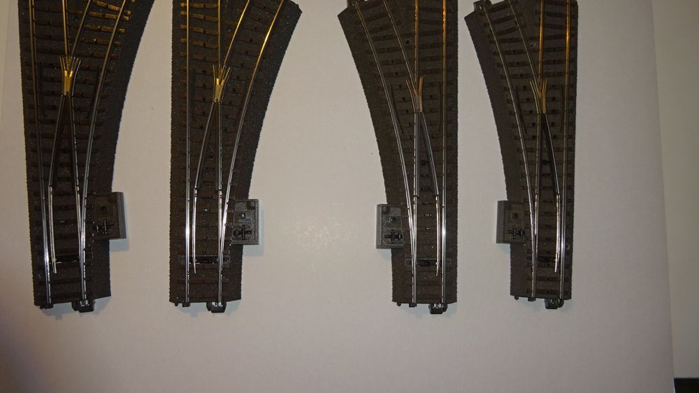 Märklin 24671 und 24672 (je 2 Stk. also 4) dig. mit Antrieb (Gebraucht ...