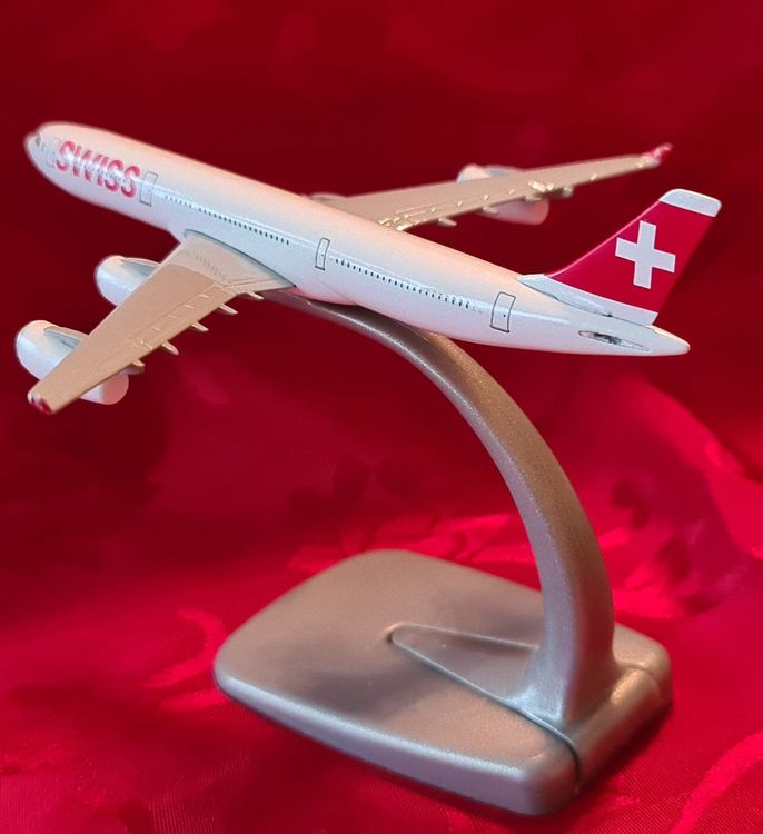 Swiss Airlines Flugzeug Modell (Gebraucht) in Zürich für CHF 7.9 – mit ...