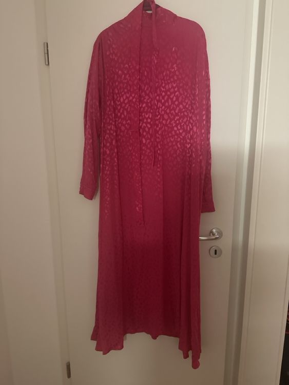 Robe Modetrotter (D'occasion) à Founex pour CHF 50 – avec livraison ...
