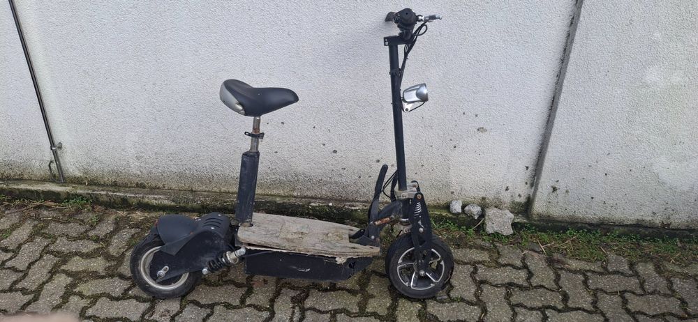 E Trotti mit Akkus (Defekt) in Kyburg für CHF 40 – nur Abholung auf ...
