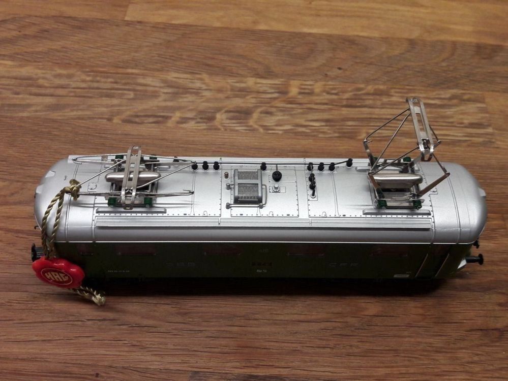 Hag HO DC : CFF locomotive Re 4/4 I verte tilleul Nr 416 (D'occasion) à ...