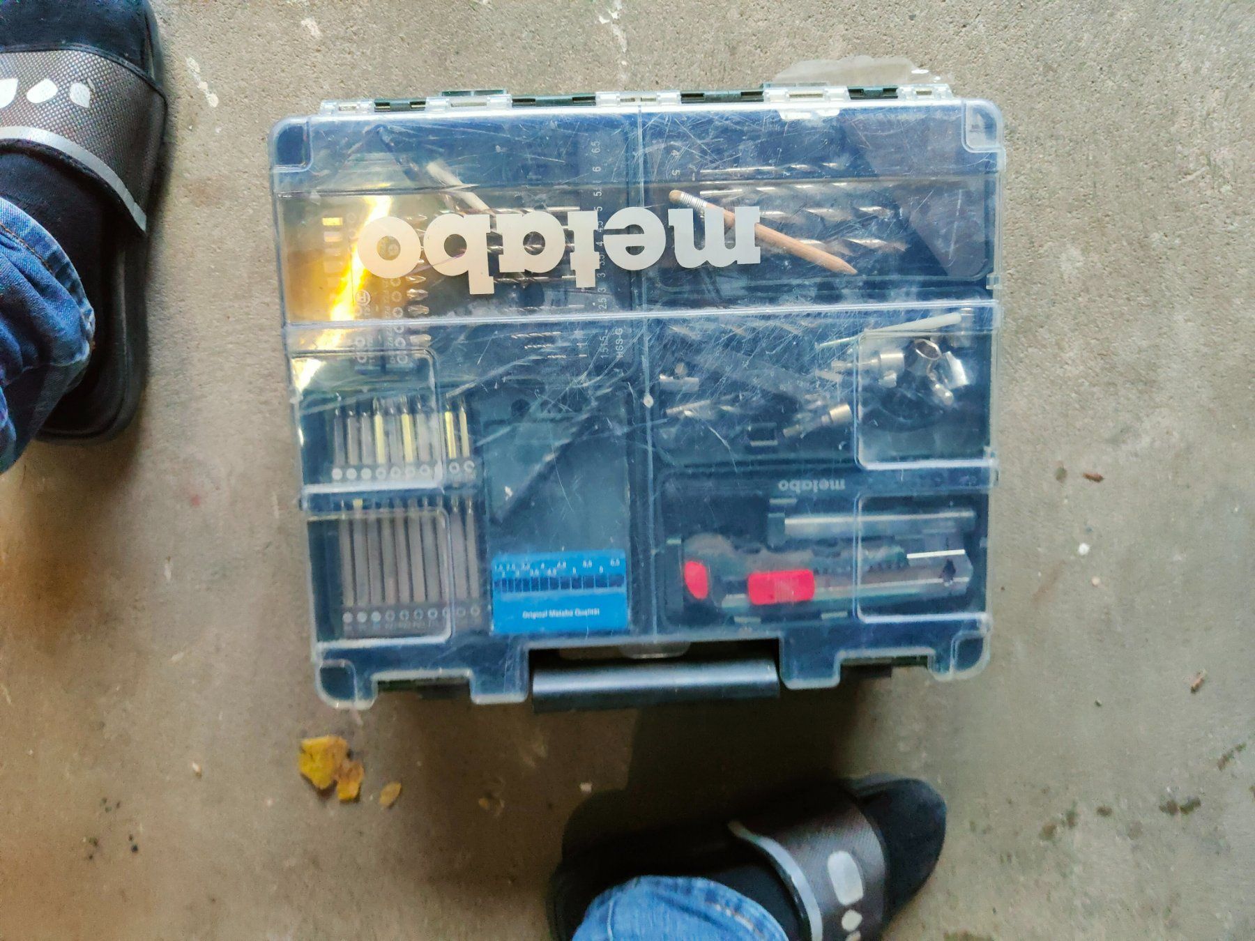 Visseuse-perceuse METABO 14,4 V – 2 batteries + chargeur (D'occasion) à ...