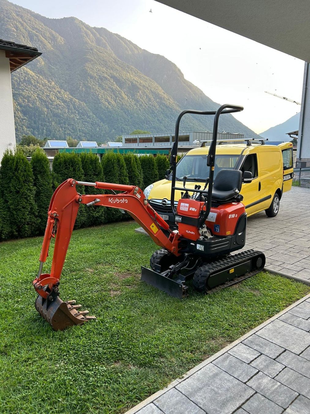 Minibagger / Bagger Kubota U10-3 (D'occasion) à Cama pour CHF 13400 ...