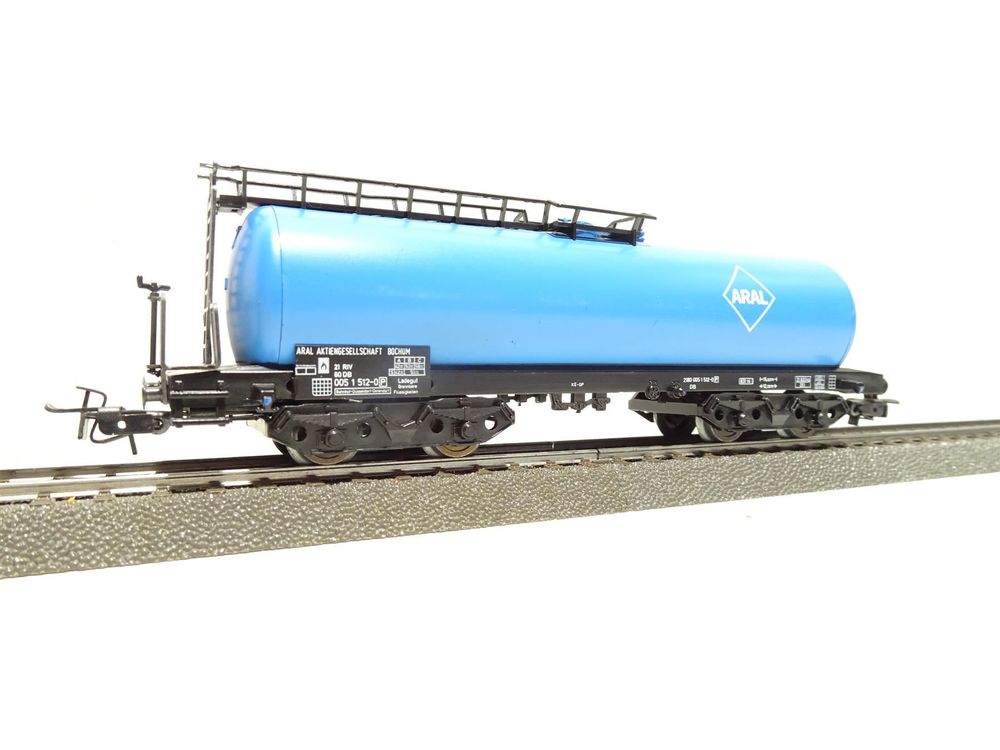 Märklin Güterwagen ARAL HO 4643 (Gebraucht) in Luzern für CHF 14.9 ...
