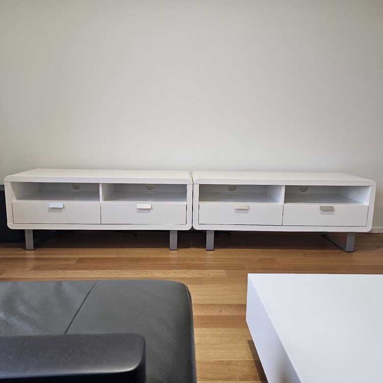 2x Weisses TV-Lowboard mit Hochglanz-Optik (Gebraucht) in Rothrist für ...