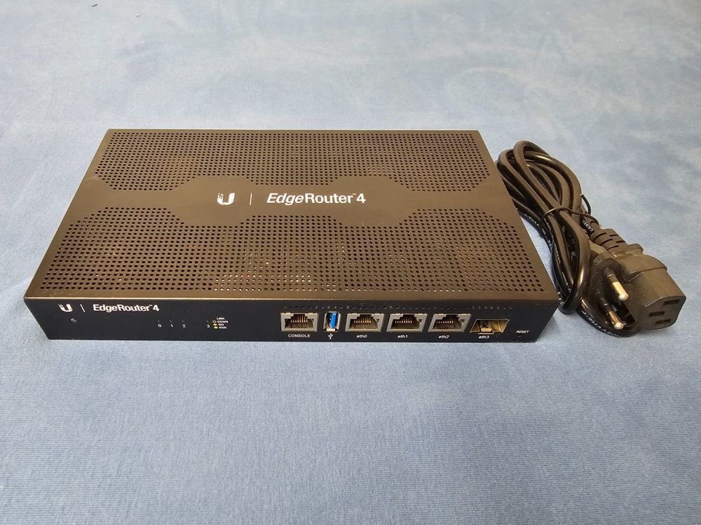 Ubiquiti EdgeRouter 4 (Gebraucht) in Meilen für CHF 75 – mit Lieferung ...
